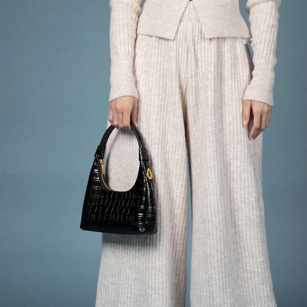 Half Moon Bag in Black – ZORNNA